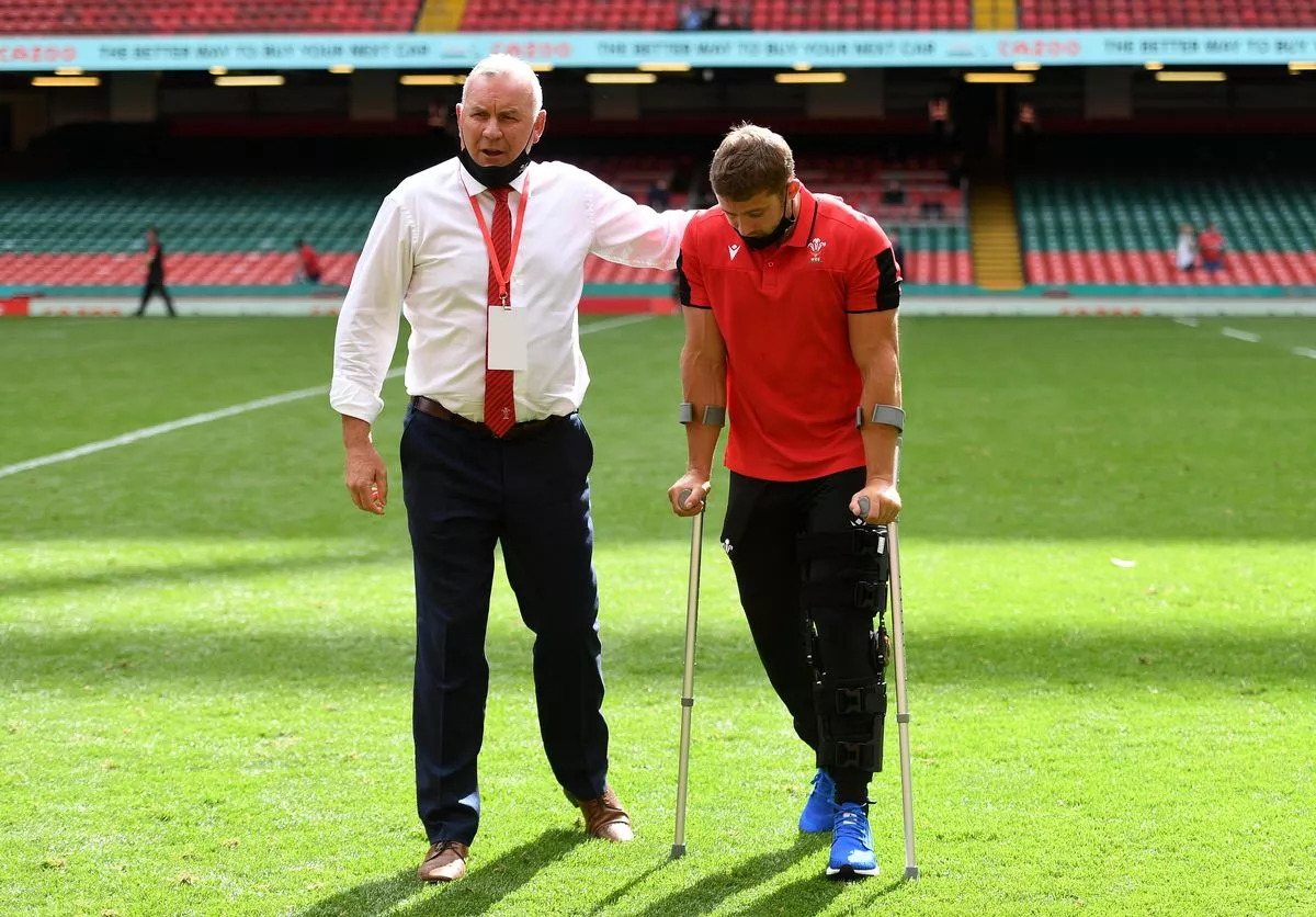 Psychosocial experiences of competitive rugby players on the “long ...